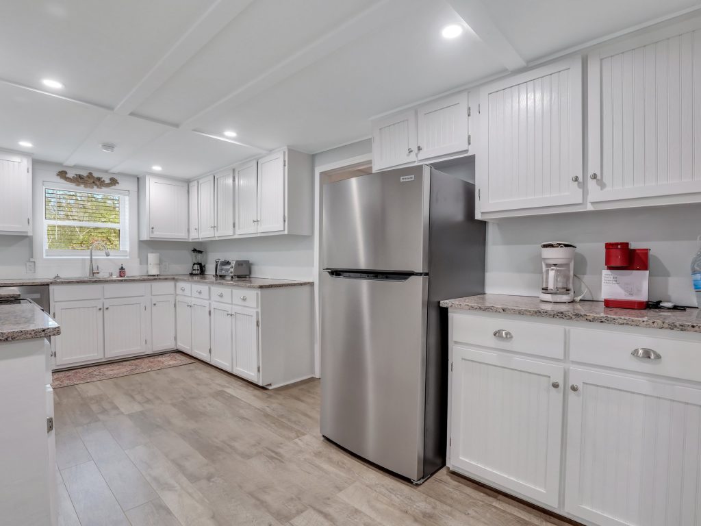 Castaway Cottage - Harris Real Estate Georgia